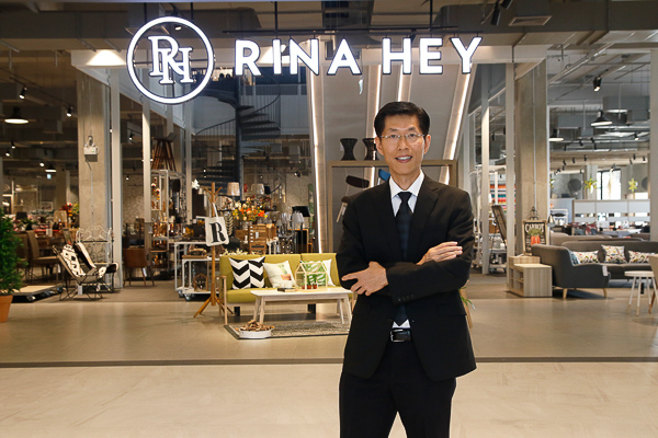 CHIC REPUBLIC เปิดแผนธุรกิจปี 60 ปั้นแบรนด์ “RINA HEY” จับดีมานด์คนรุ่น ...
